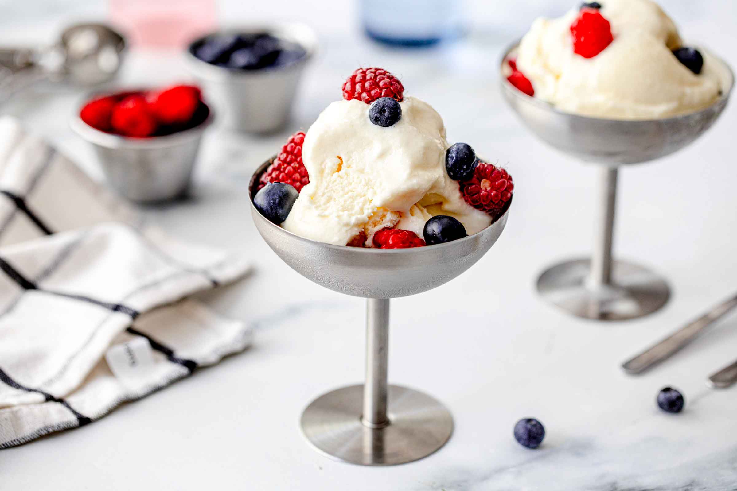 Honey Frozen Yogurt | Jernej Kitchen